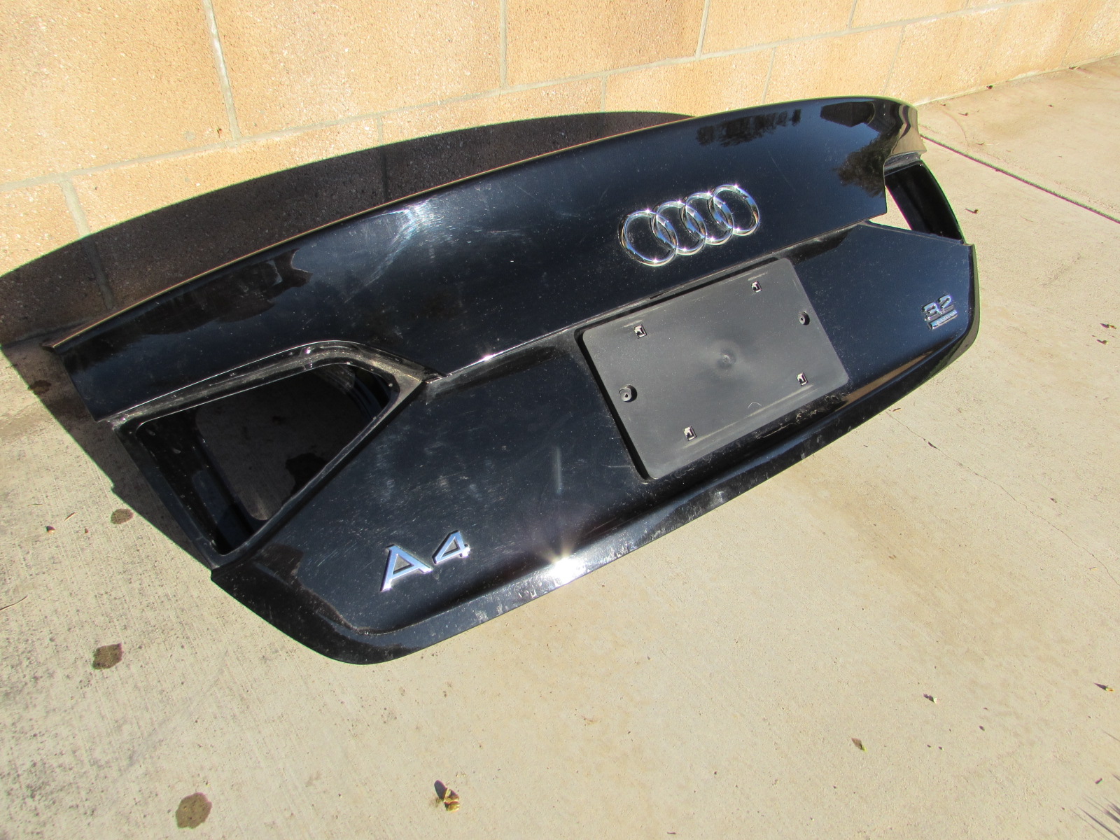 Audi OEM A4 B8 Trunk Lid 2009 2010 2011 2012 S4 Sedan Hermes Auto Parts Audi OEM A4 B8 Trunk Lid 2009 2010 2011 2012 S4 Sedan Hermes Auto Parts
